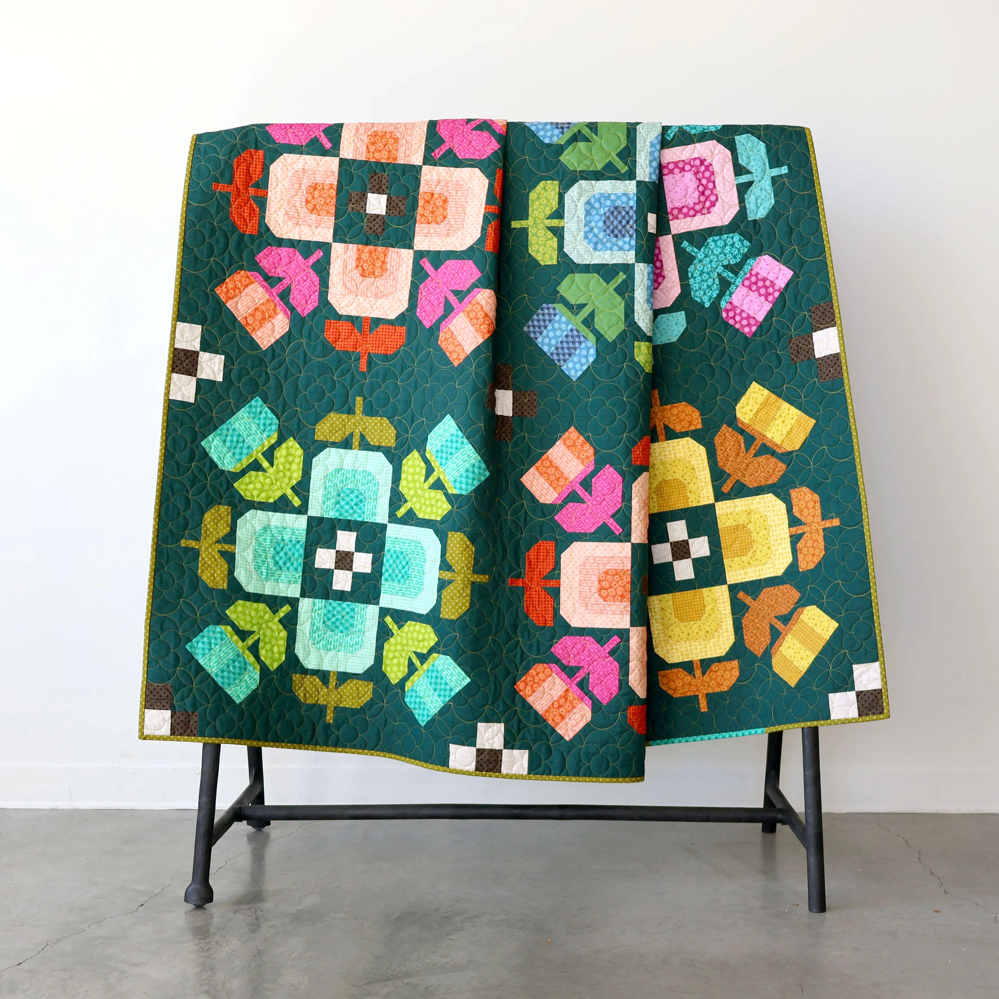PREORDER || Elizabeth Hartman - Scenery - Casserole QUILT KIT - MAY 20 ...